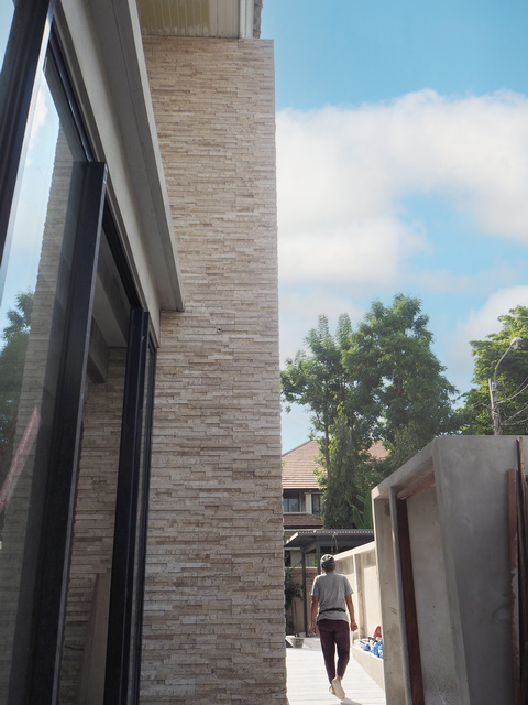 Stone Supplier in Thailand: I AM STONE - Marble, Granite, Travertine ...